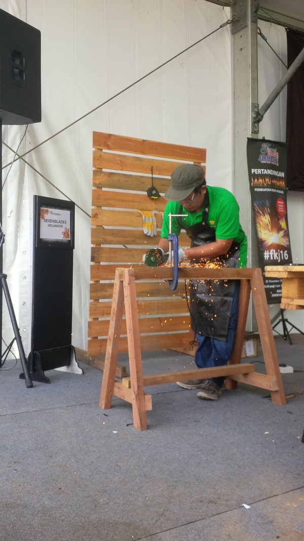 Johor Craft Festival 2016 - Parangs , Goloks and more
